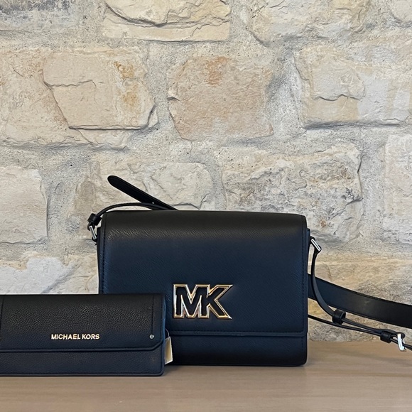 Michael Kors | Bags | Michael Kors Mimi Leather Mk Crossbody ...
